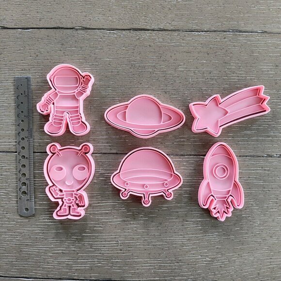 Handmade | Kitchen | 6piece Space Alien Scifi Cookie Cutters Stamp Set ...